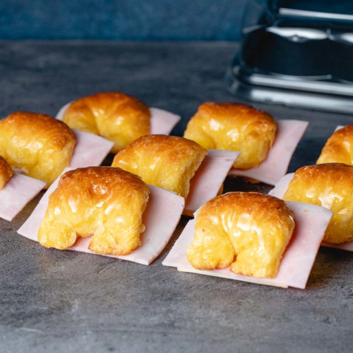 Medialunitas – Confitería 25 de Mayo