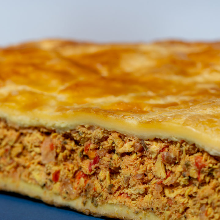 Torta de pollo media – Confitería 25 de Mayo